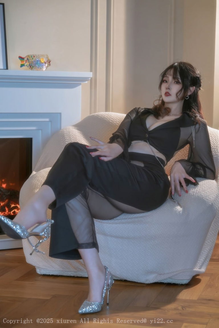 Natsuko夏夏子-朦胧OL-涩园社