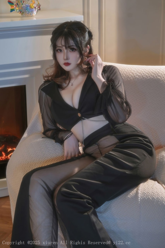 Natsuko夏夏子-朦胧OL-涩园社